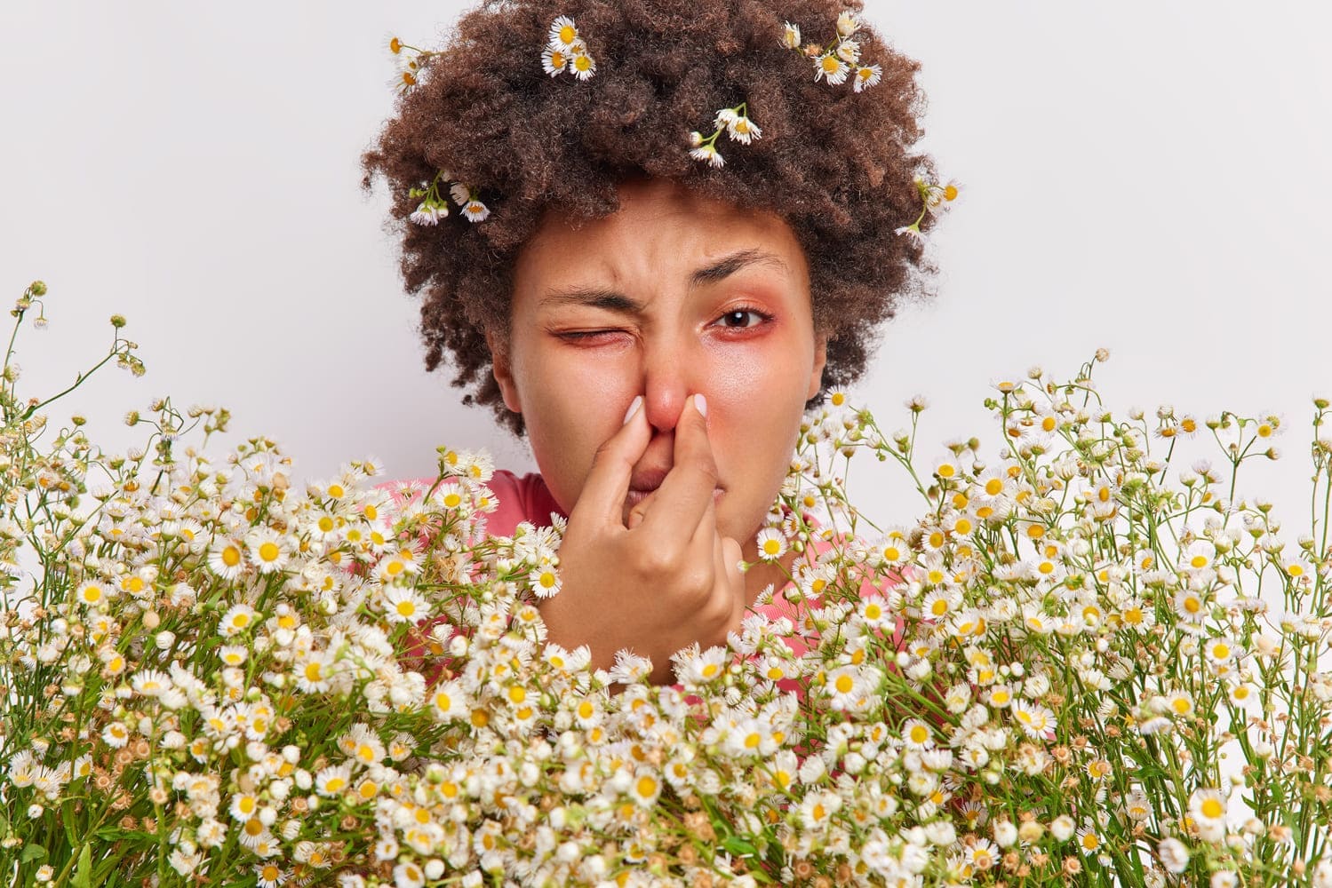Comment calmer une allergie au pollen aux yeux ? 123 Secours